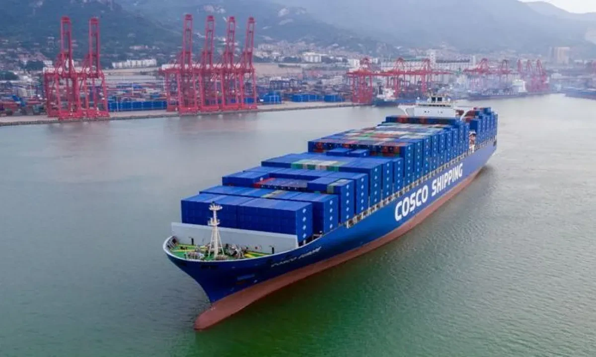 Cosco orders twelve methanol-fuelled 24,000 teu ships - eeSea