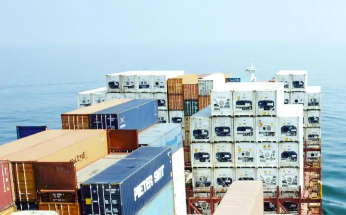 Three more boxships for MPC Container Ships - eeSea